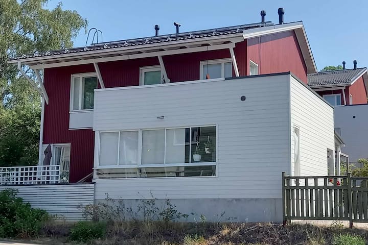 Kodikas Talo Koillis-helsingissä - Helsinki