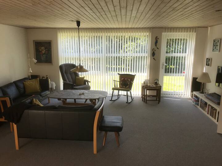 Sommerhus På Lukket Grund - Hou