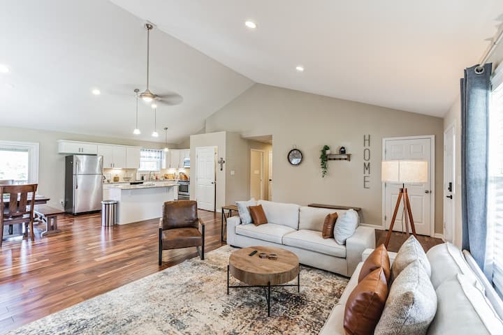 Smyth Street Retreat - Lynchburg, VA