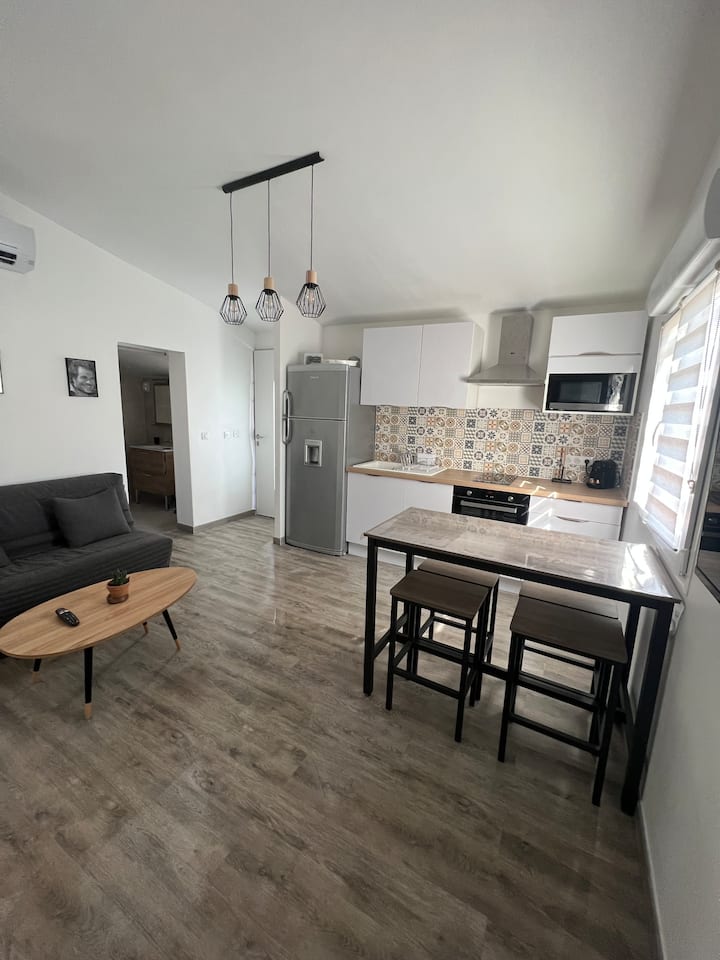 Un Coin Tranquille Dans Le Sud - Cannes