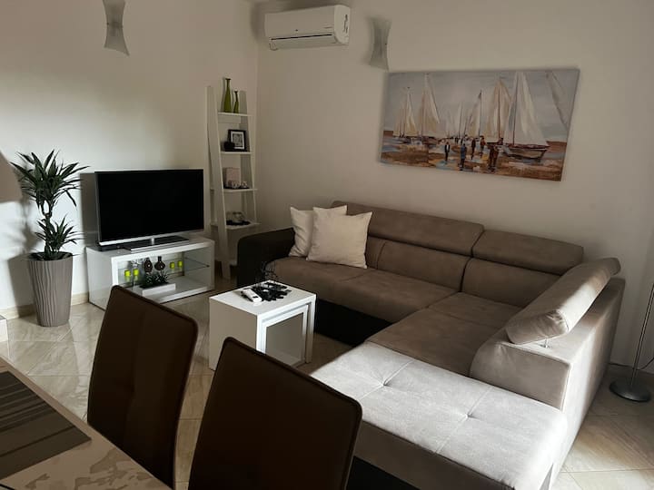 Apartment Filip - Okrug Gornji