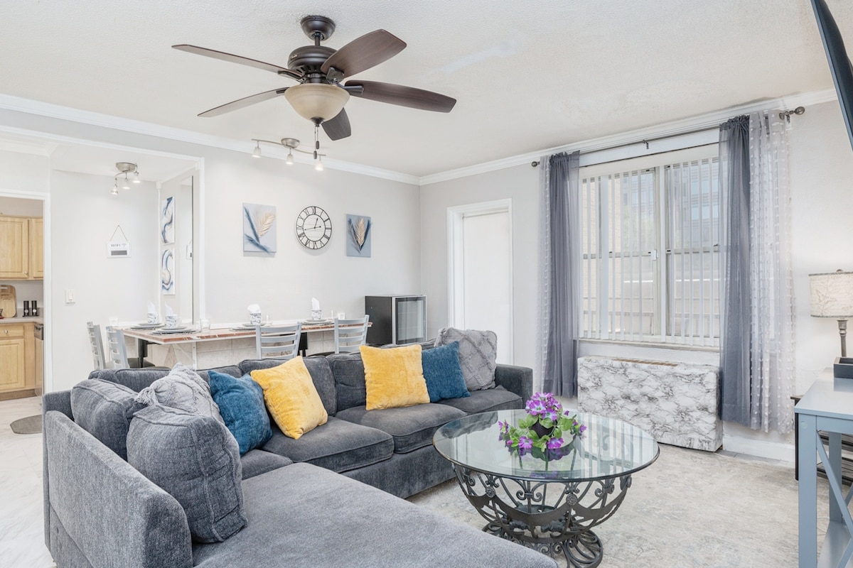 Downtown Atlanta Condo Vacation Rentals - Atlanta, GA | Airbnb