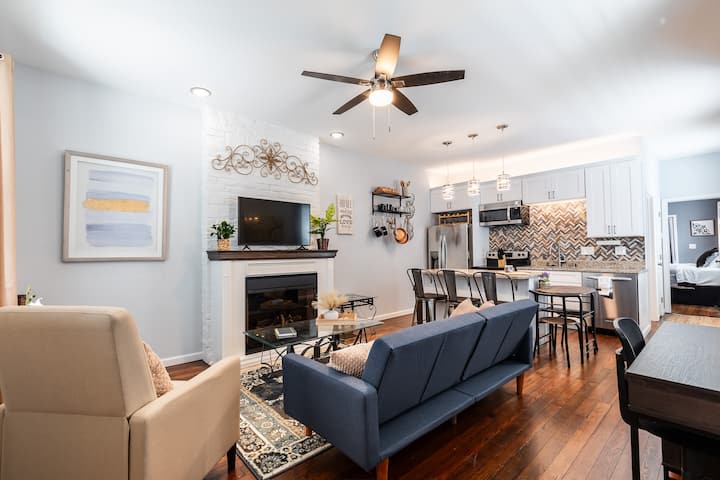 Cute, Comfy & Close- Small Home - Covington, KY
