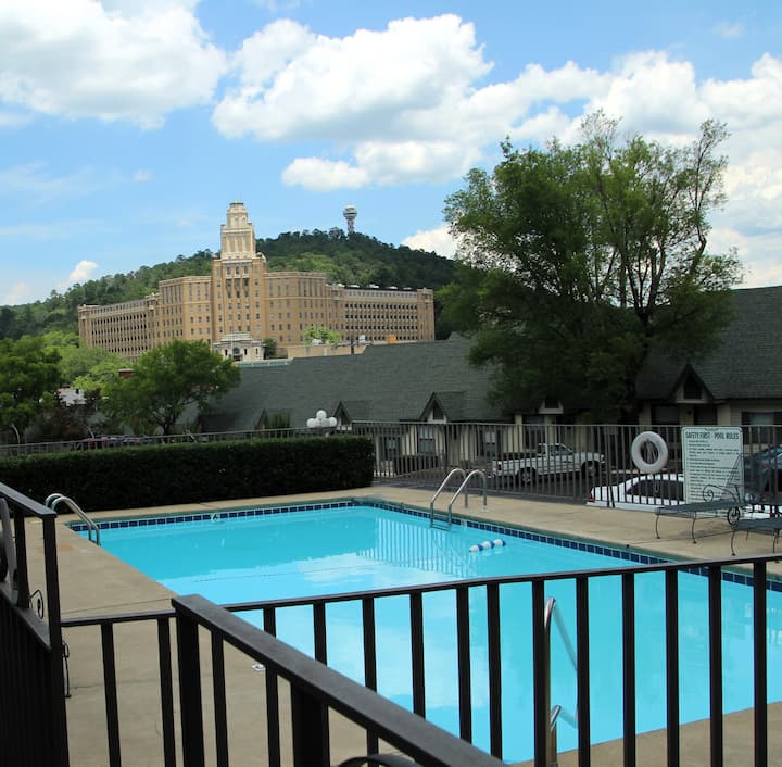 Cozy Condo Downtown Hot Springs - Arkansas