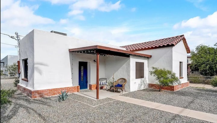 *New* Modern 1940s Adobe | Downtown, Historic - Tucson