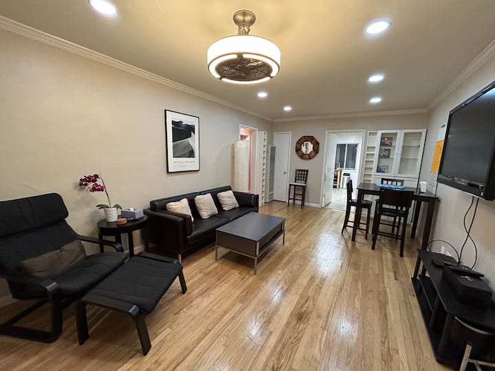 Newly Renovated Near Dt Mt View - Los Altos, CA