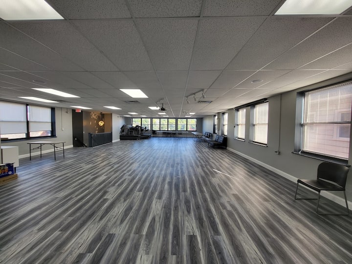 3000 Square-feet Private Floor Luxury Oasis - New Haven, CT