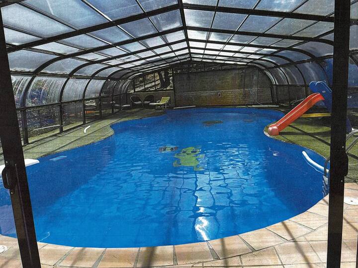 Chalet Con Piscina Cubierta En Plena Montaña - Albalate de Zorita