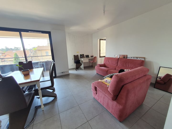 Appartement Centre Village - Soucieu-en-Jarrest