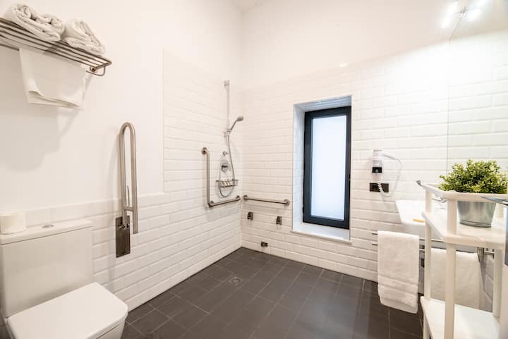 Uma Premium Familiar - Sevilla