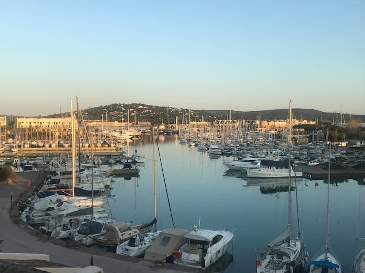 Appartement Au Coeur De La Marina - Cogolin