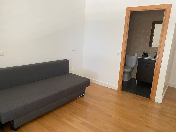 Quarto Com Casa De Banho Privada - Fátima