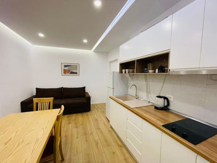 Sela Rentals - Blloku Apartment 3 - Tirana