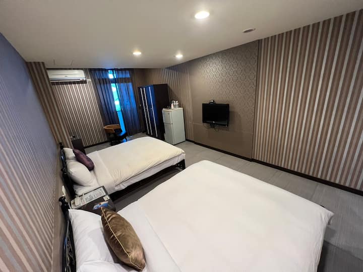 506-四人房-2雙人床 - Hualien City