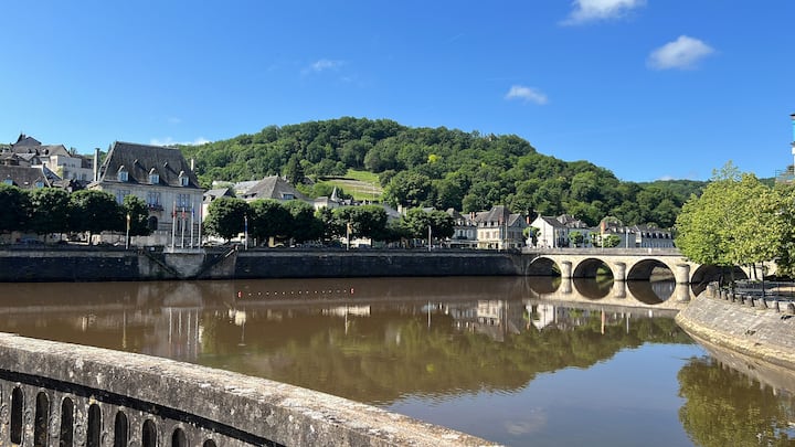 Appartement Avec Vue Et Terrasse - Terrasson-Lavilledieu