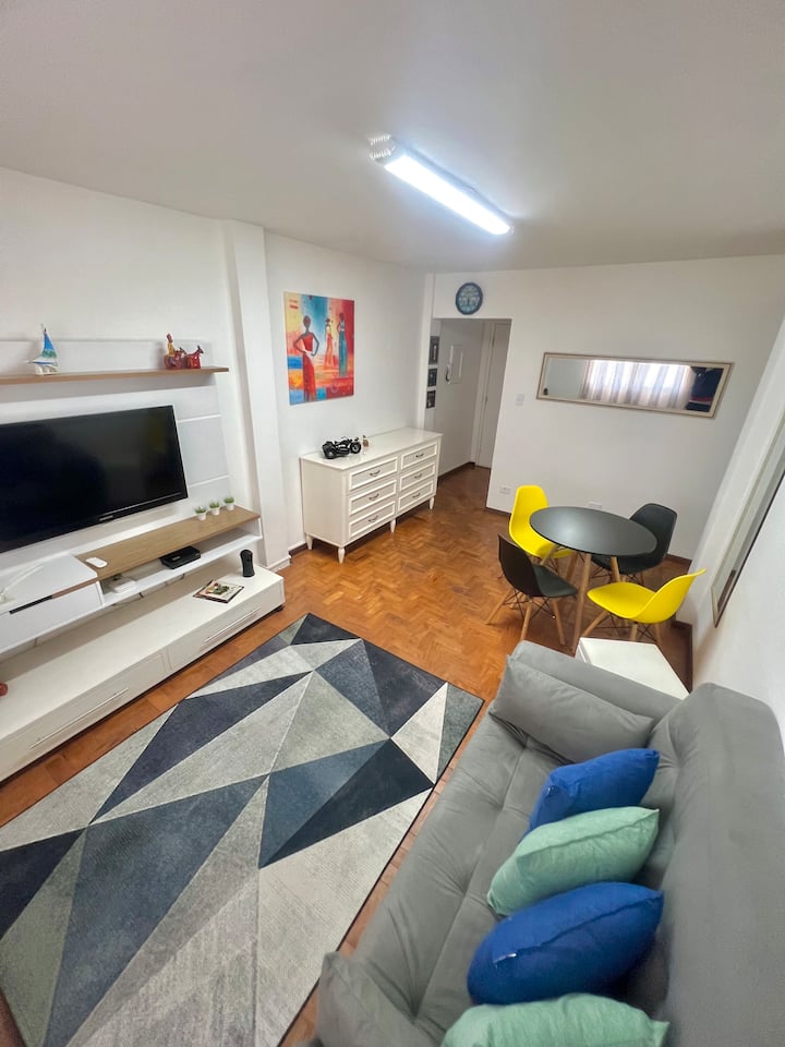 Prático Apt Pinheiros Faria Lima - Pinheiros