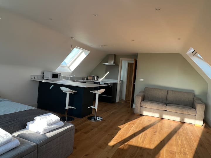 The Studio - Wallingford