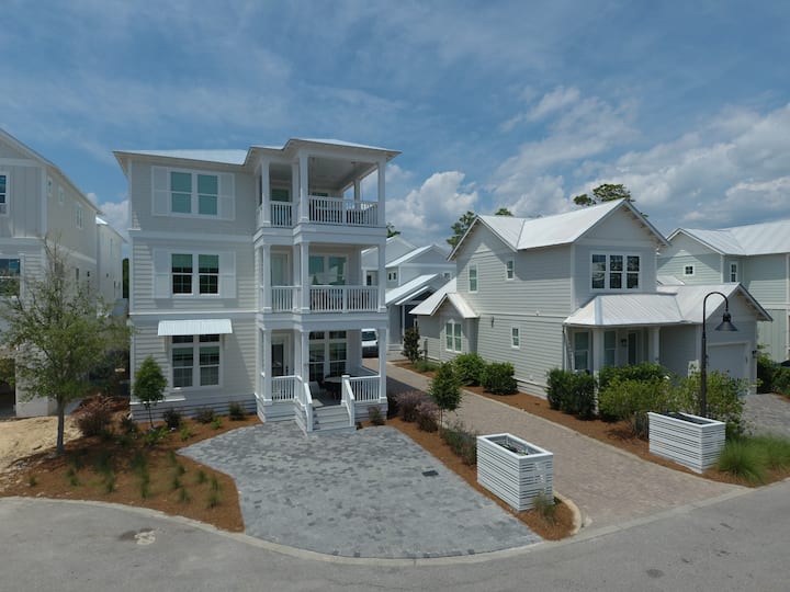 Santa Rosa Beach Blonde - Like New With Elevator! - Grayton Beach, FL