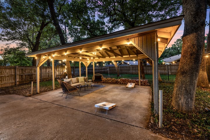 Tranquil Retreat In Vibrant Irving Near Dfw - Irving, TX