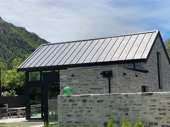The Arrowtown Guest Cottage - Arrowtown