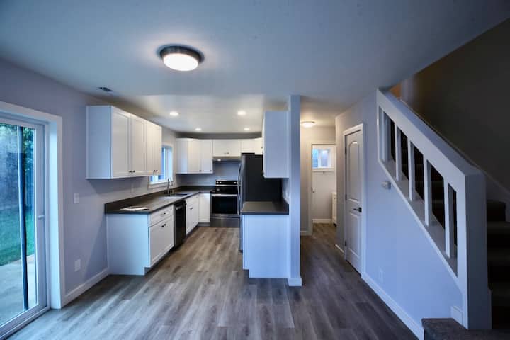 2 Years New Cute Rm West San Jose - Santa Clara, CA