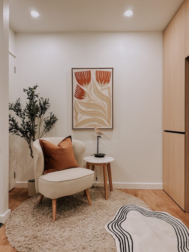 Minimal Studio Apartment In Wellington Cbd - Northland