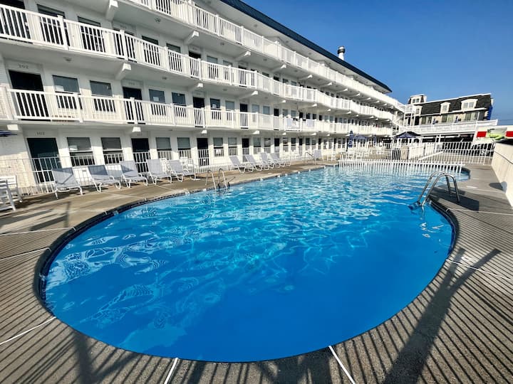 Seaside Serenity @ Cape Cod Inn - Stone Harbor, NJ