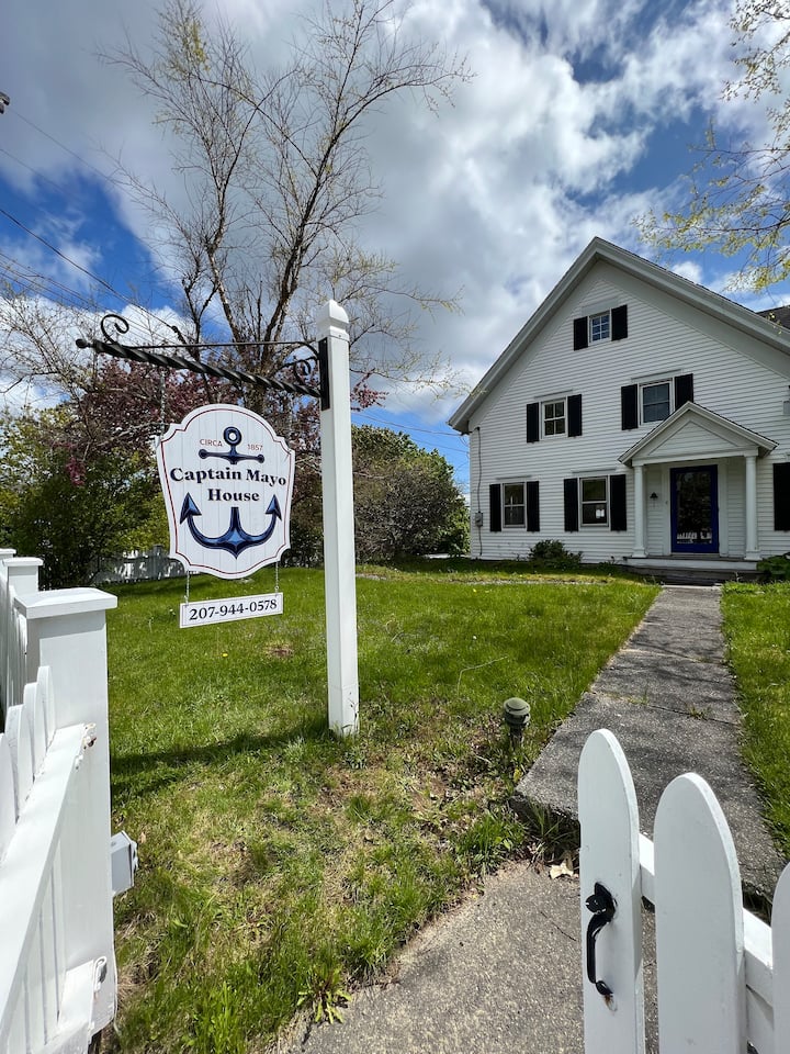 Historic Capt. Mayo House - 바 하버