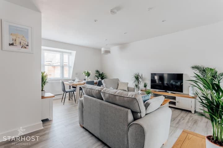 Premium 2 Bed Apartment In Newbury Town Centre - Newbury