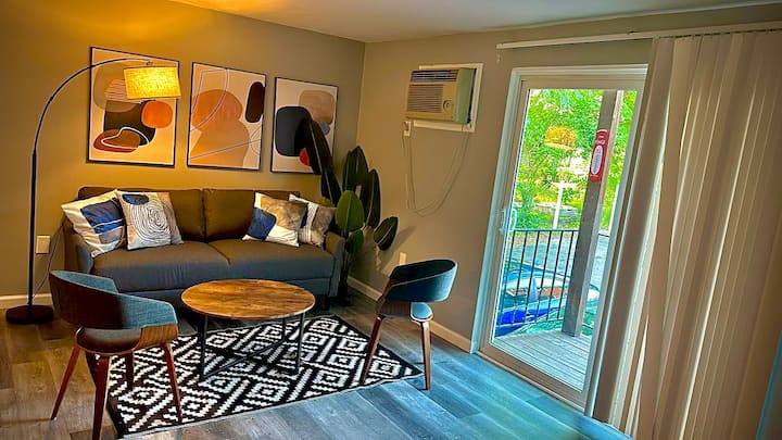 Elyria Downtown All New Homely Ap 201g - Grafton, OH
