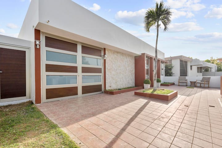 Tukasa Bella Vista Rooftop House - Arecibo