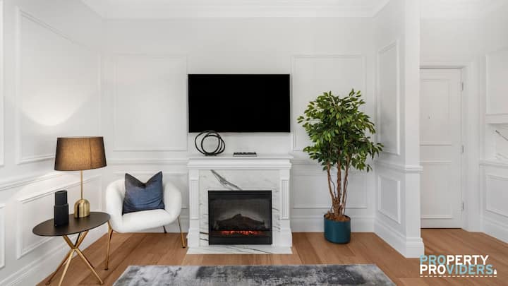 Charming Two Bedroom Apartment In Mosman! - Manly