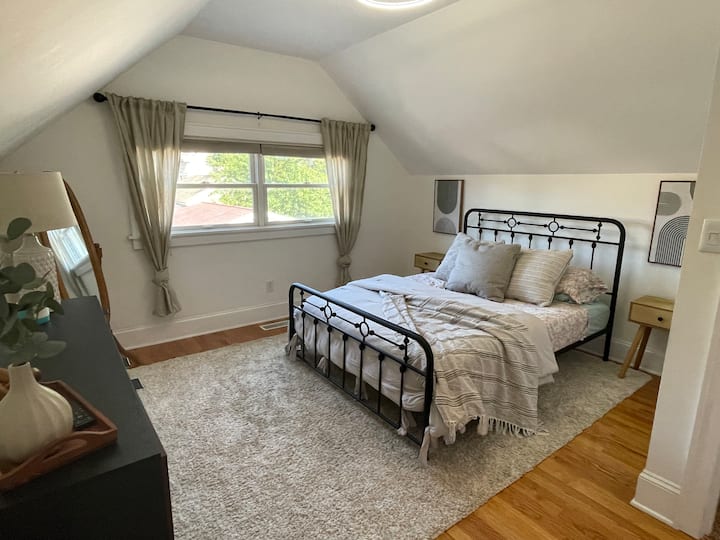 Cozy Room In Mke - Milwaukee, WI
