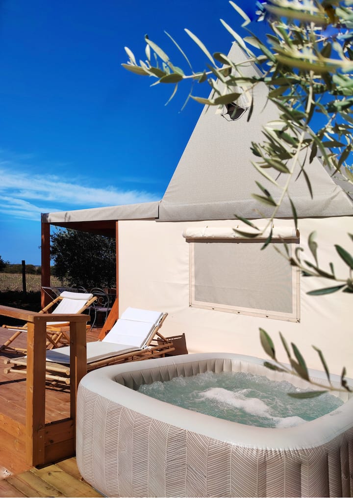 Luxury Glamping Suite & Hot Tub | Saturnia Springs - Italy
