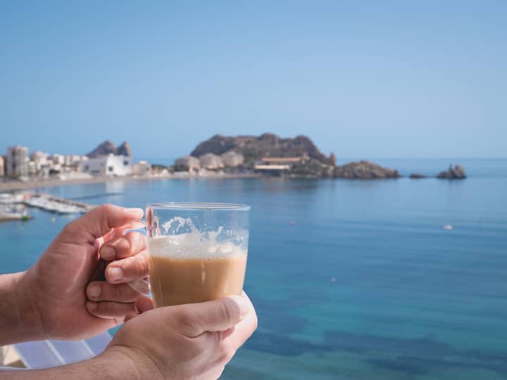 Mi Velero Con Vistas Al Mar - By Aloha Palma - Águilas