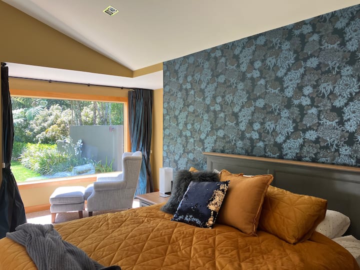 Serenity In The City - New Plymouth