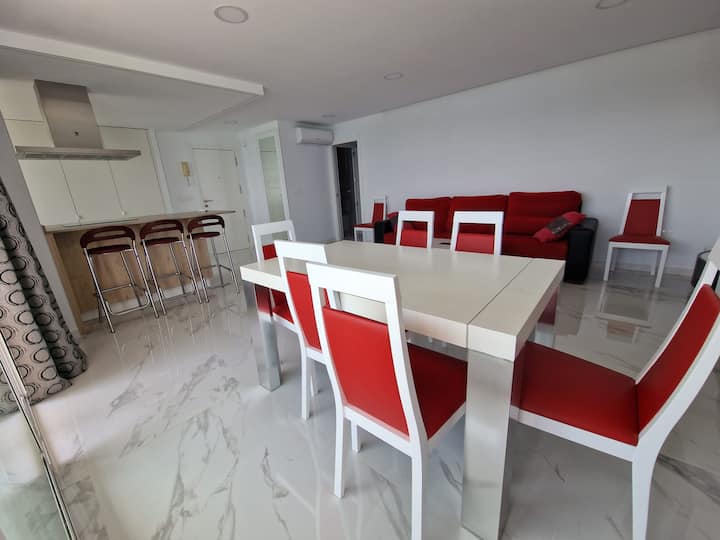 Apartamento En Primera Linea - El Campello