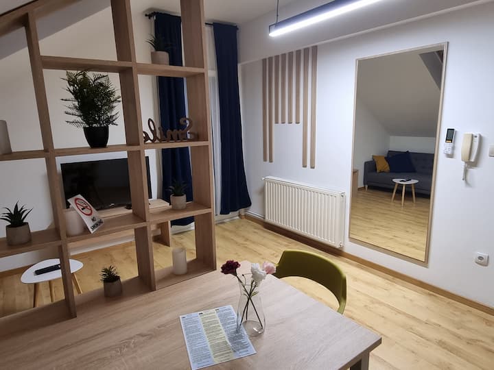 Kfn Concept One -Two Bedroom Ap. - Zagreb