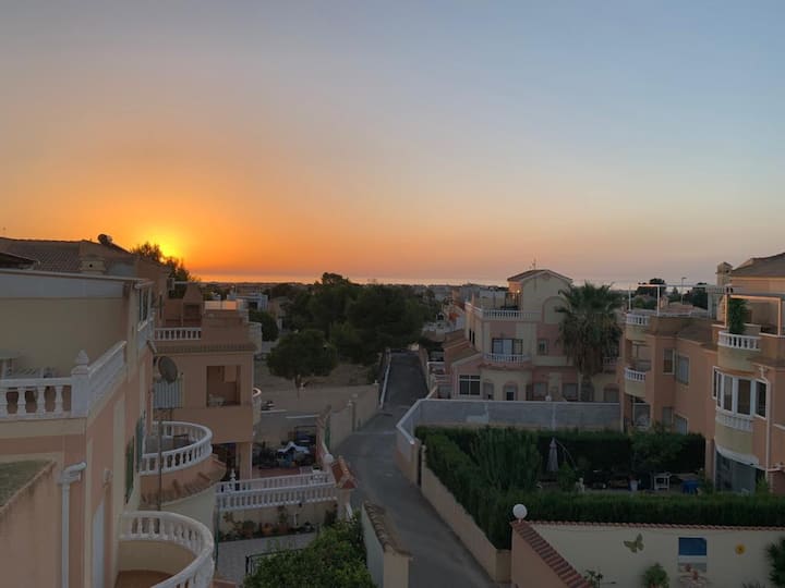 3 Bedroom, 1 Bath With Sea View! - La Zenia
