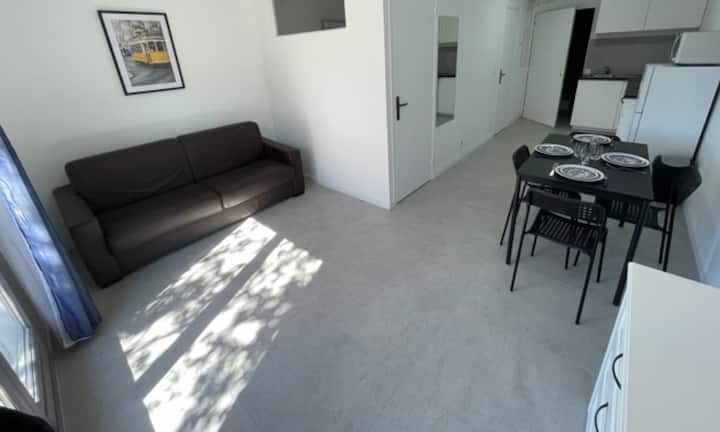 Rdj, Piscine, Parking C1 - Mouans-Sartoux