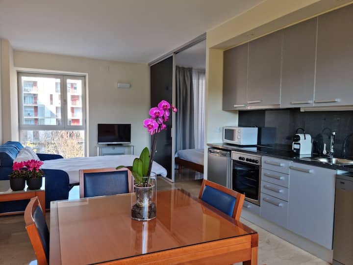 Cuadruple Matrimonio (2 Adultos + 2 Niños) - Girona