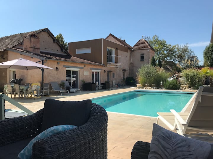 Grande Maison De Famille - Mariol