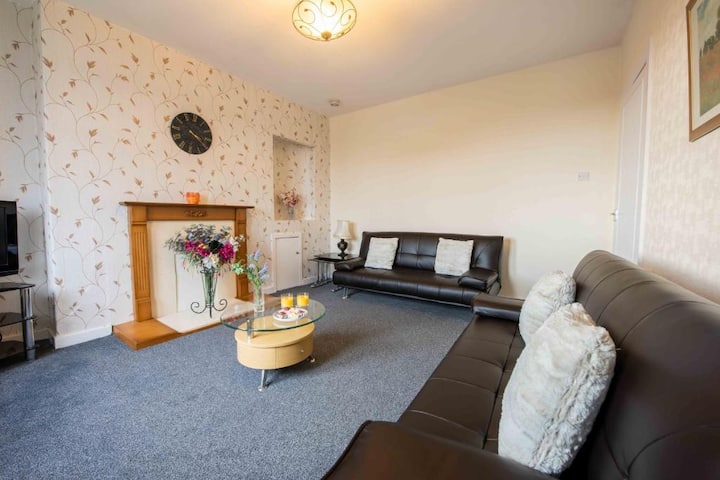 Premier - Garfield Apartment - Hamilton, UK