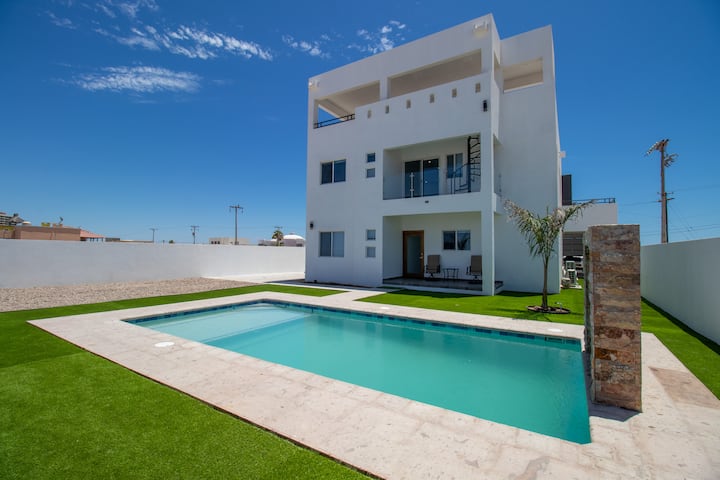 Las Conchas Modern Beach House - Puerto Peñasco