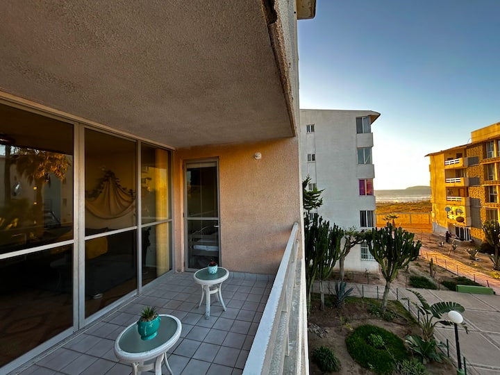 Beachfront Condo Enjoy Paradise! - Playas De Tijuana