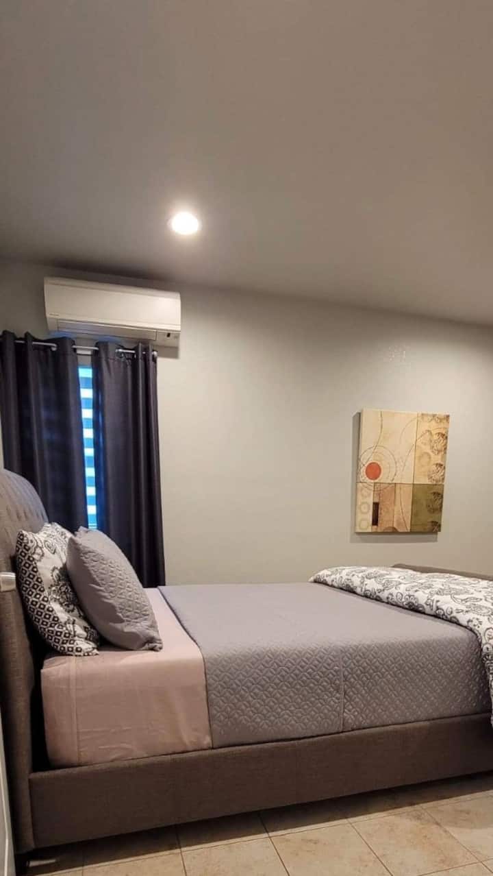 30 +Days Stay Fully Furnished Private Guesthouse - Ukiah, CA