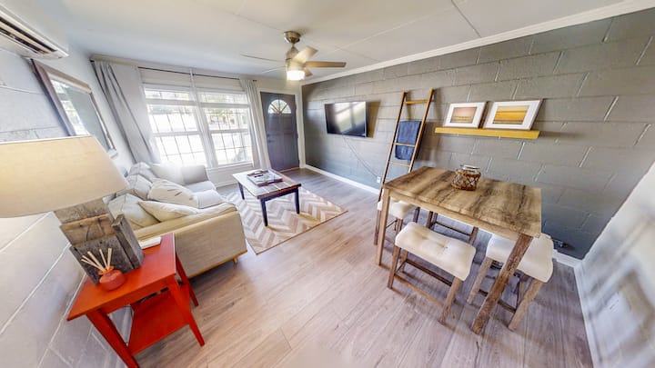 Midtown Ole Block - Coasty Cabin - ウィルミントン, NC