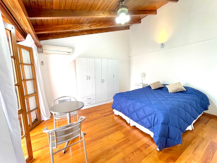 Casa Excepcional En Córdoba! - Córdoba, Argentina