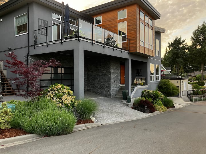 Mountain, Ocean Retreat - ラングフォード