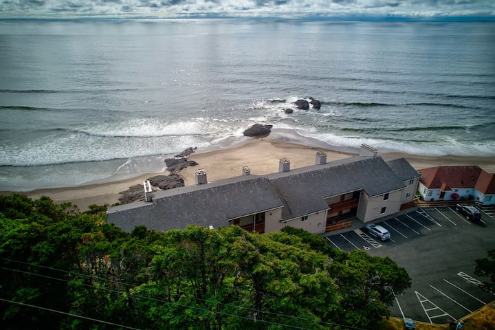 2 Bdrm Cottage W/kit, Ocean - Lincoln City